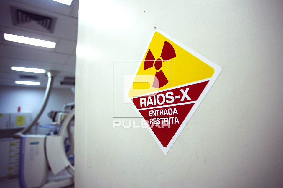 Simbolo De Radiacao De Raios X