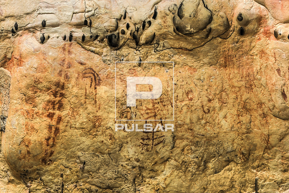 Pinturas rupestres - Parque Nacional de Sete Cidades - Segunda Cidade | Pulsar Imagens | Banco ...