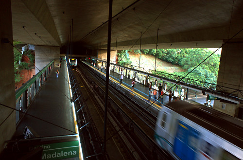 Estação de Metrô Santuário Nossa Senhora de Fátima - Estação Sumaré ...